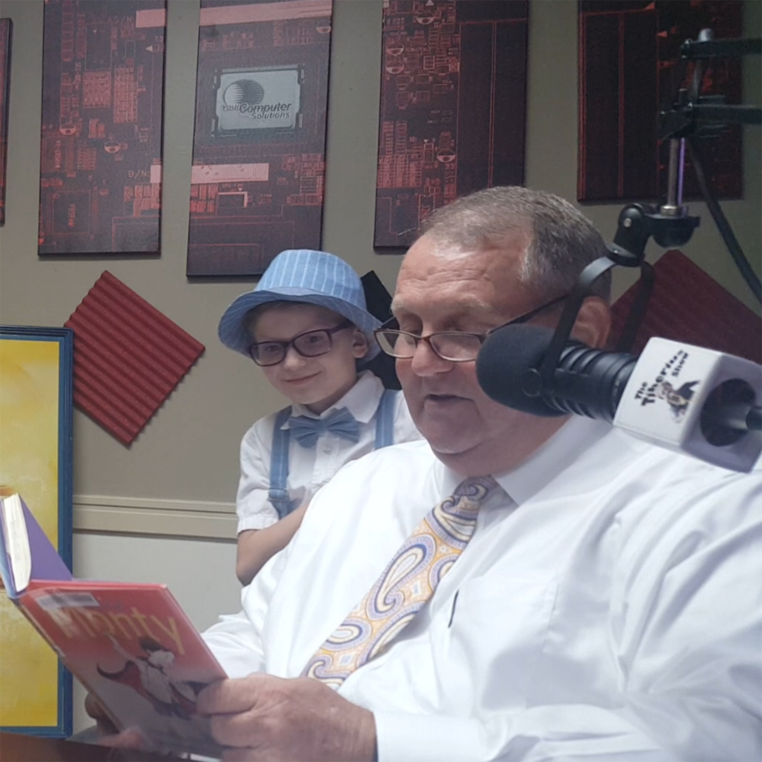 The Tiberius Show Episode 27 with Rob Henlon – The Tiberius Show